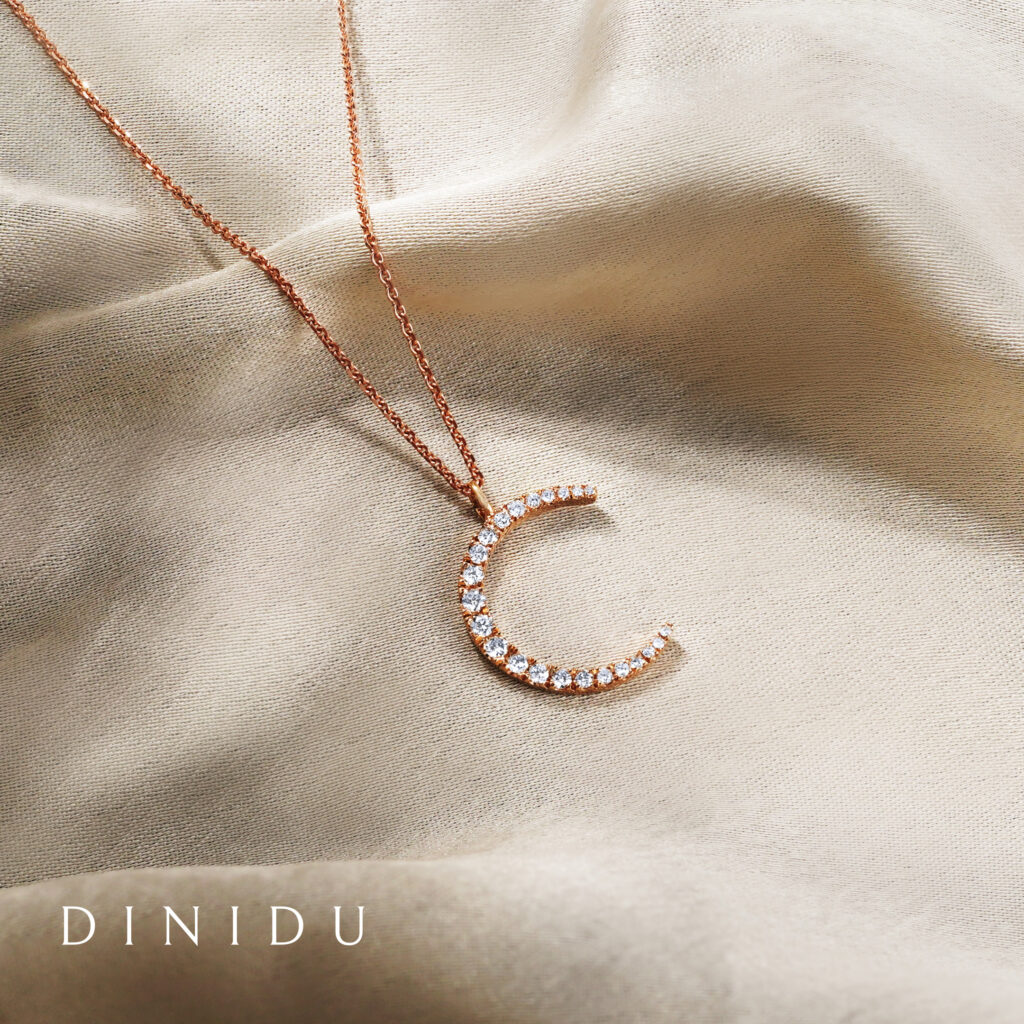 Crescent Moon Diamonds Pendant - DINIDU