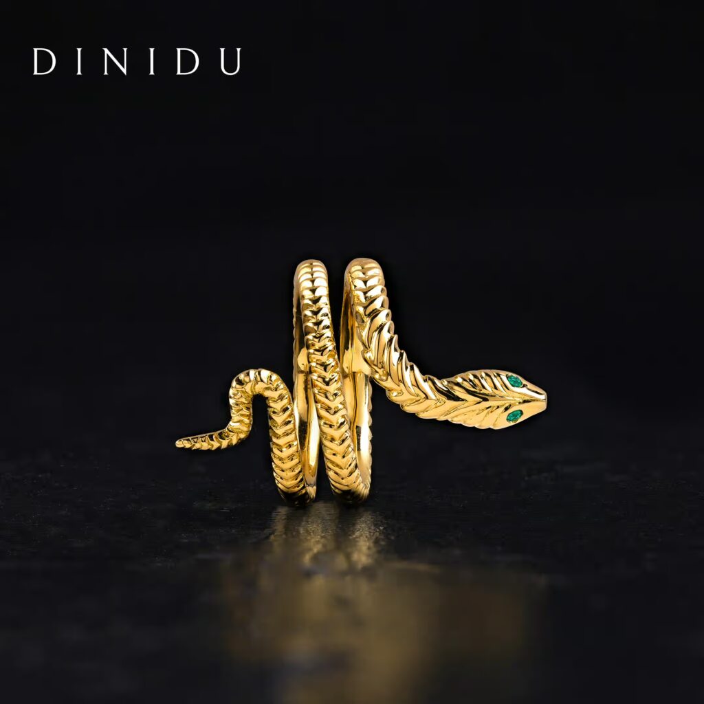 Emerald Medusa Yellow Gold Serpent Ring - DINIDU